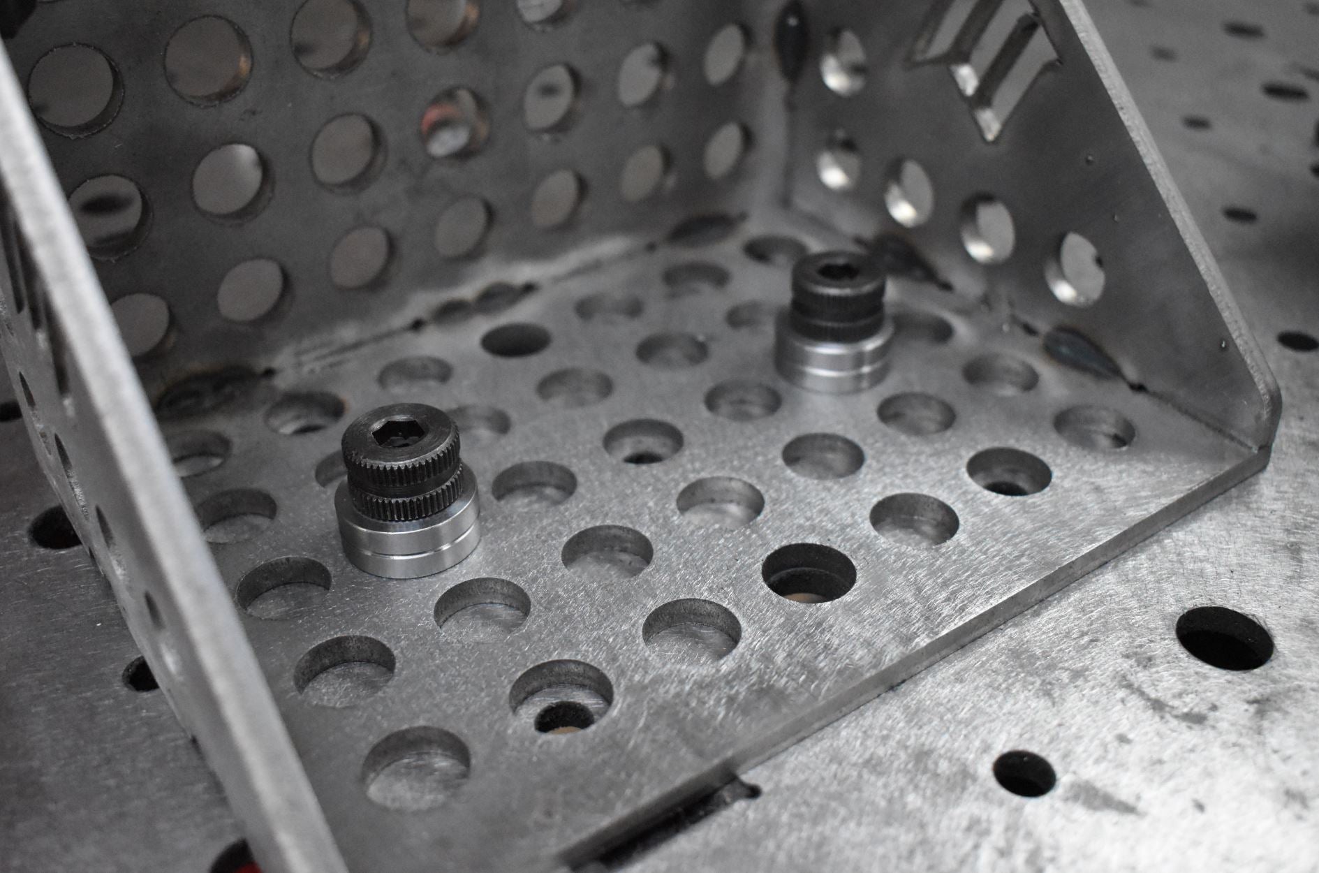 MAC - Lock Down Ball Bolts Pack of 4x (16D) Fixture Weld Welding Table – Mac Industries UK